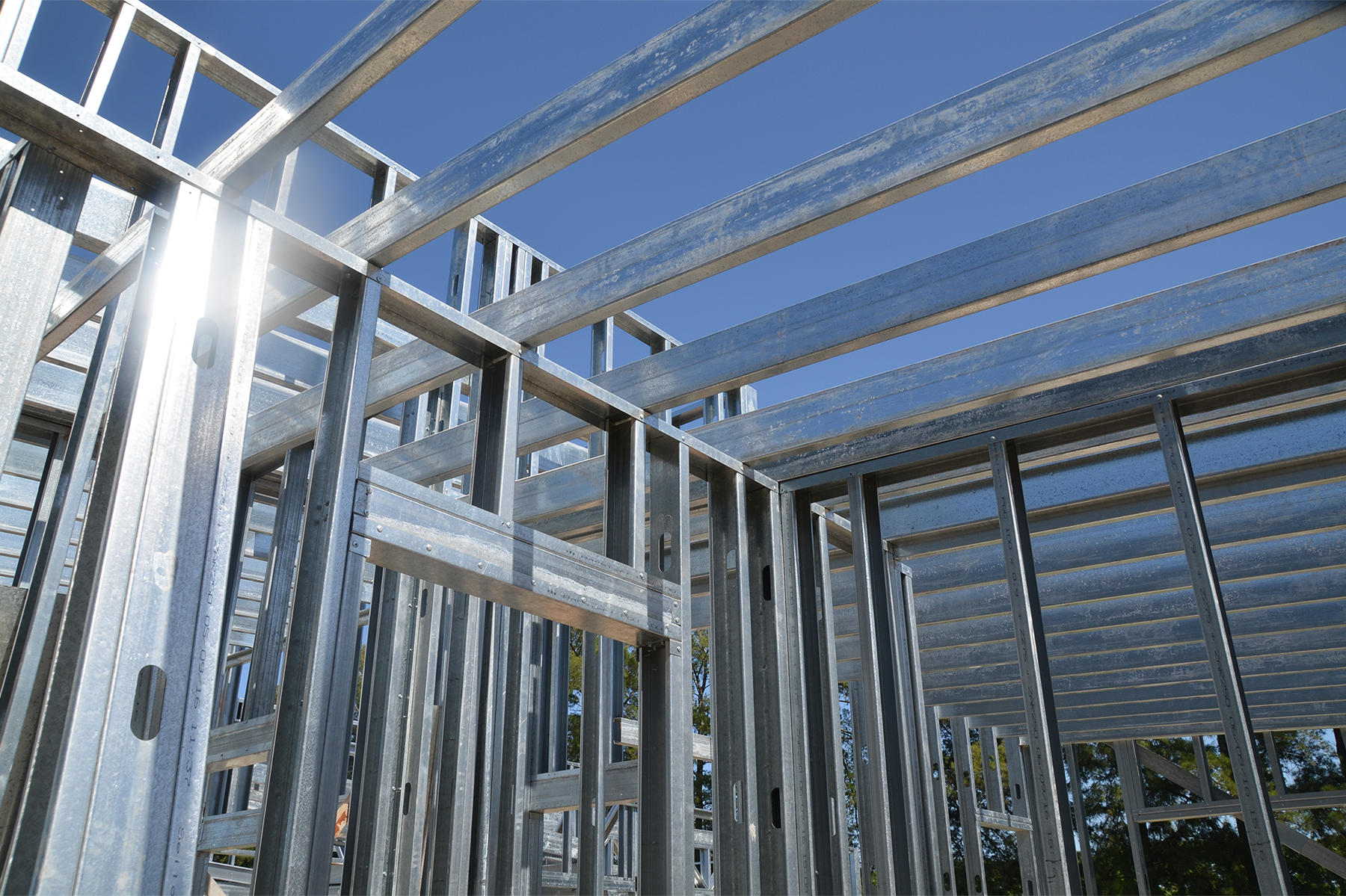 A proteção contra corrosão em perfis de aço leve