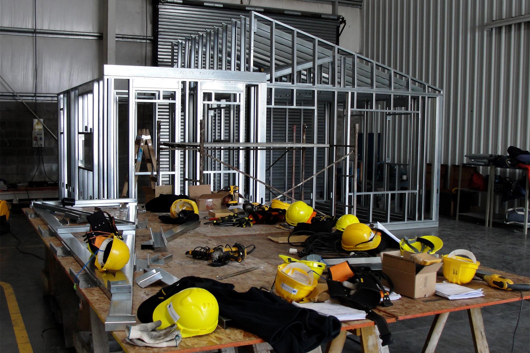 Elementos de Protección Personal (EPP) en obras con Steel Frame